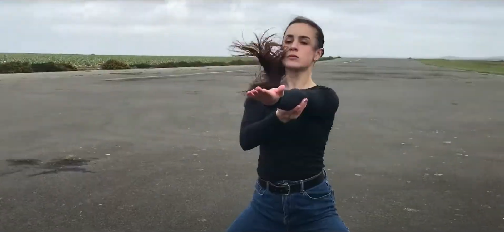 Blurred Horizon - 2021 - rainbowdance.uk